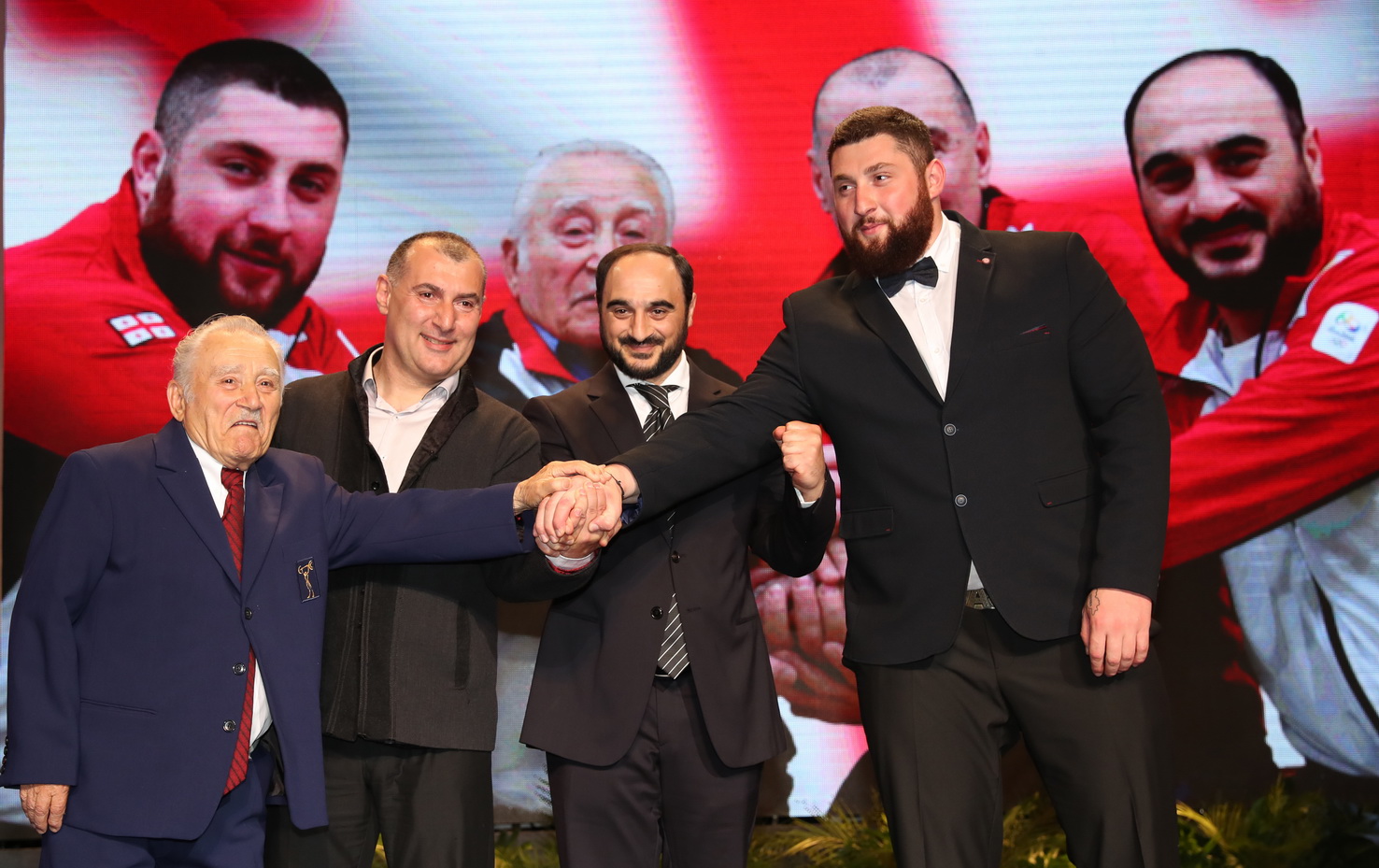 Award Gala of 2017 Lifter of the Year Trophies – International ...