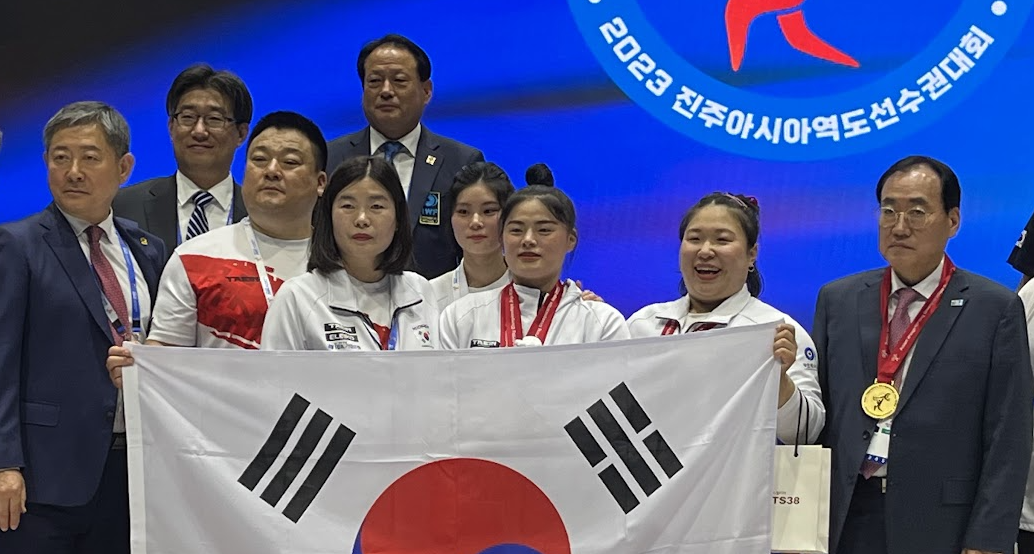 Jinju, Day 6: Three more world records for unstoppable China at Asian ...