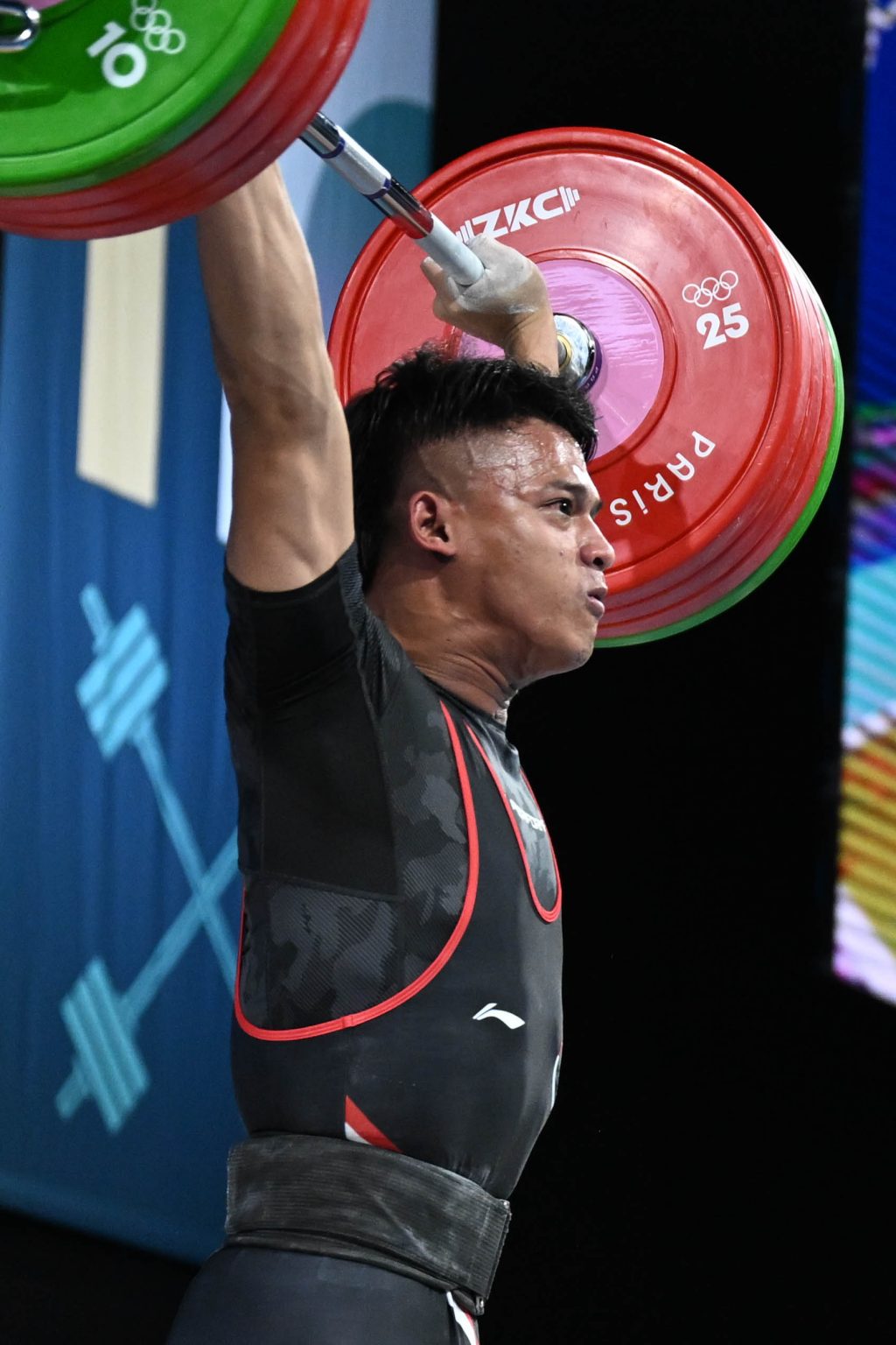 Paris, Men 73kg: Rizki takes gold for Indonesia as tearful Shi Zhiyong ...