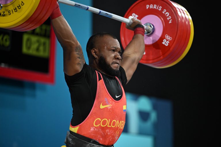 Paris, Men 89kg: Karlos Nasar smashes world records to take gold and ...
