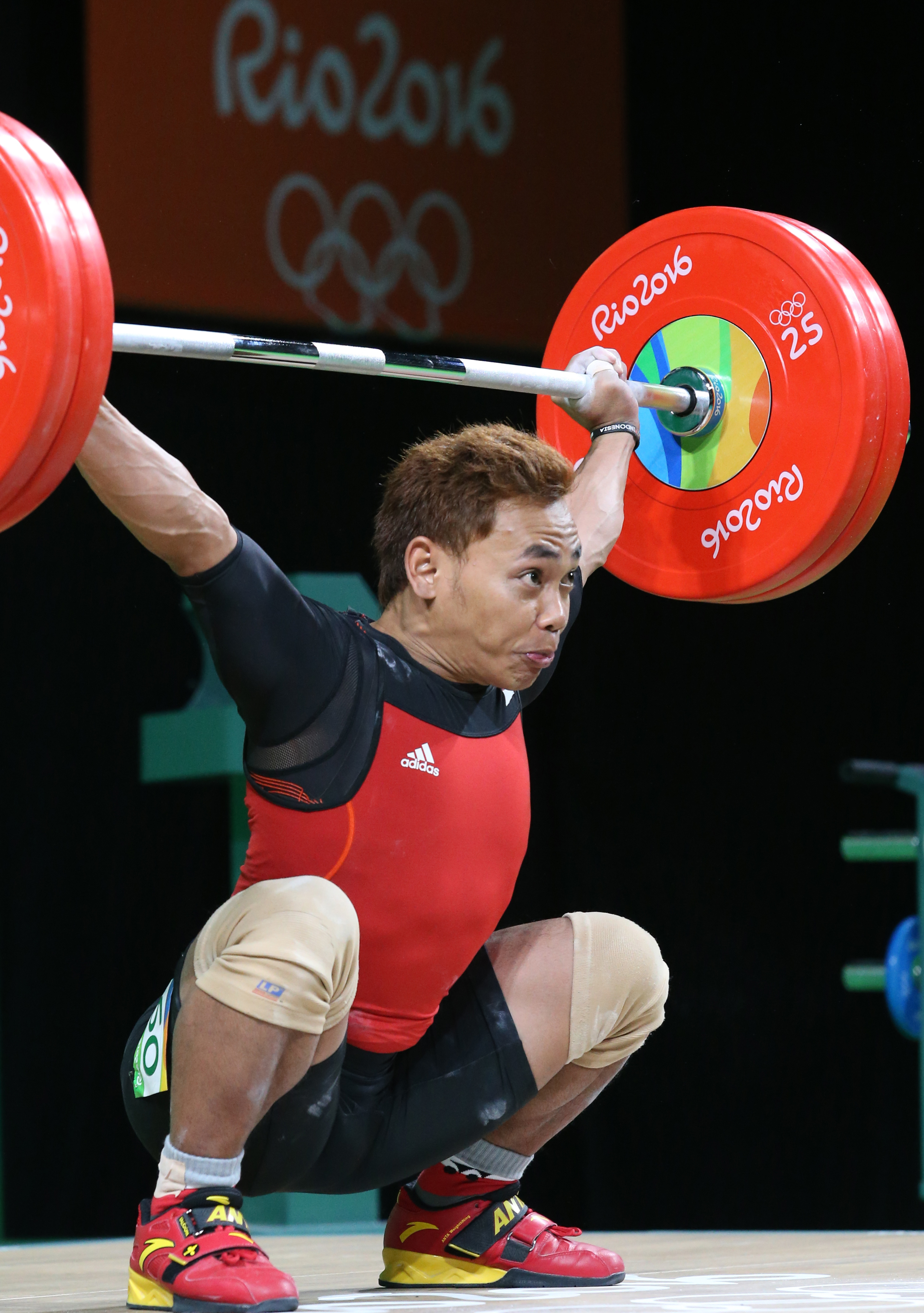 IWF120y/59 – 2008: Eko Yuli Irawan (INA) starts his Olympic harvest ...